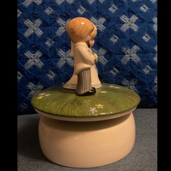 Vintage | Other | 97s Boho Bride Macky Ceramic Molds Wedding Music Box ...